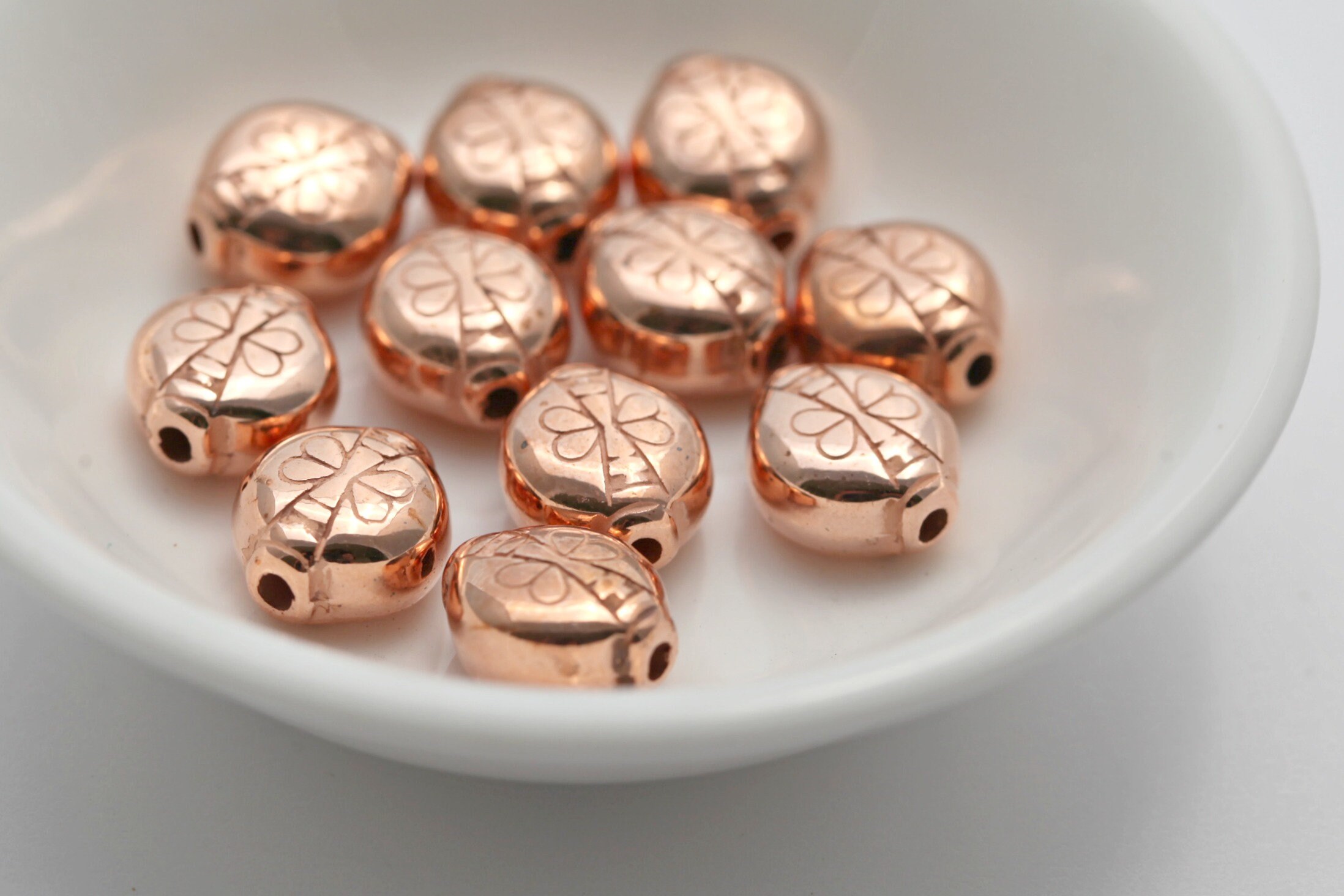 Vintage Copper Carved Etched Coin Oval Lucite Beads 12mm 20 | Etsy