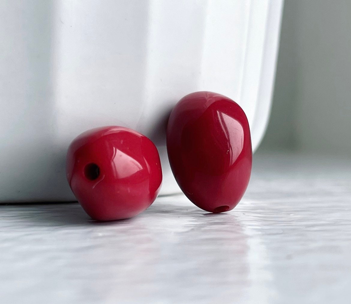 Vintage Red Lucite Fluted Beveled Oval Beads Italy 16mm 12 - Etsy