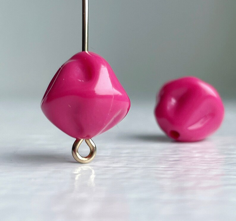 Vintage Opaque Hot Pink Lucite Pinched Round Nugget Drop Beads - Etsy