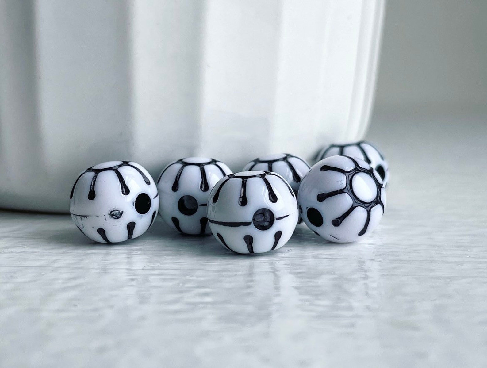 Black White Acrylic Carved Coin Pillow Beads 11mm 20 - Etsy