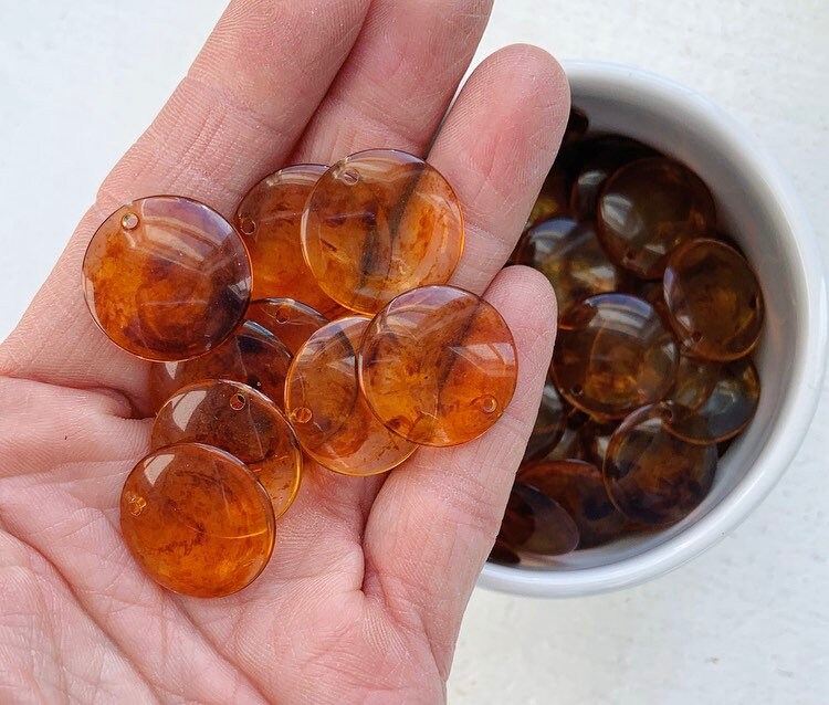 Vintage Lucite Tortoise Tortoiseshell Pendant Coin Disc Beads | Etsy