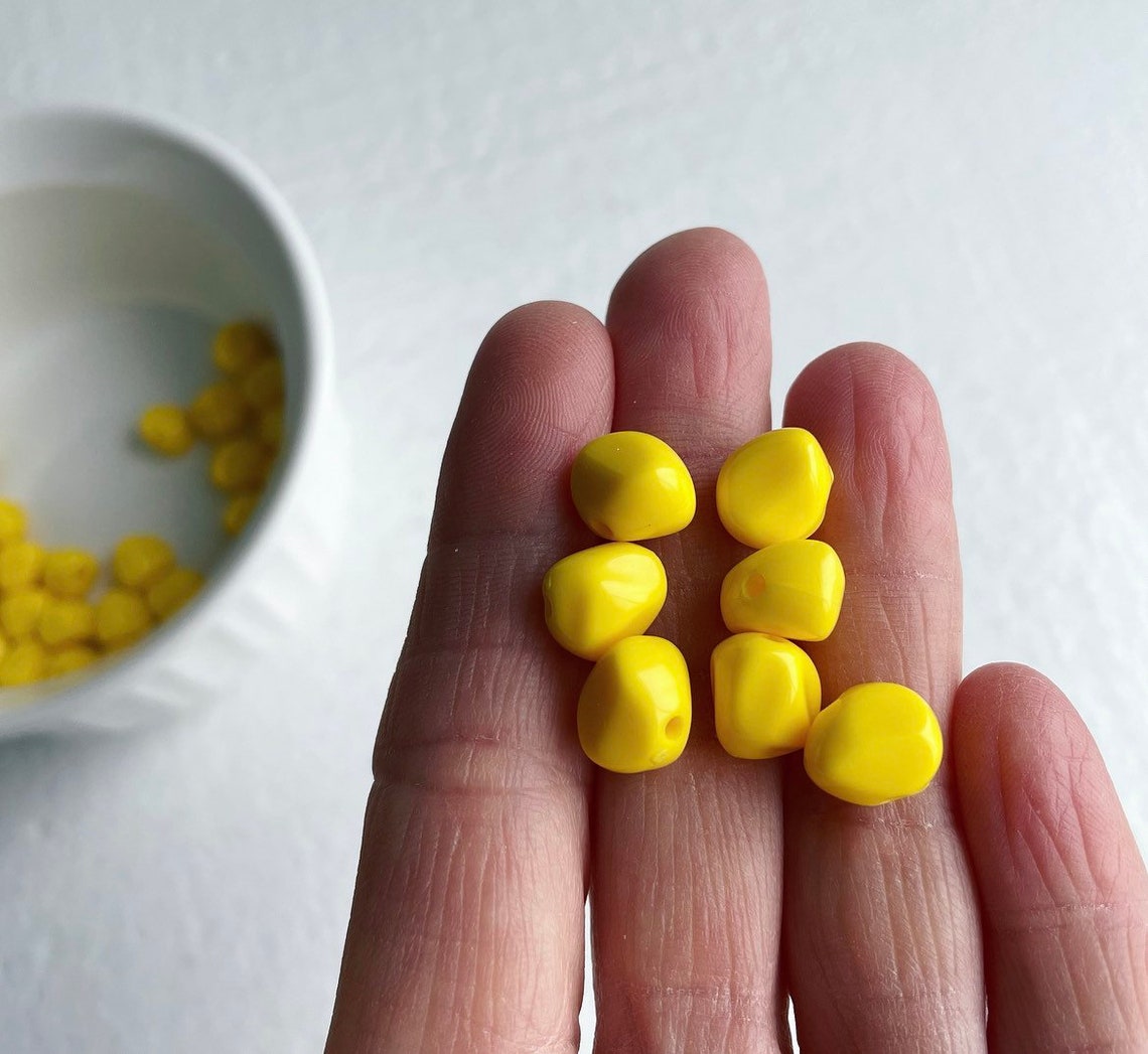 Vintage Lucite Yellow Nugget Beads 10mm 30 - Etsy