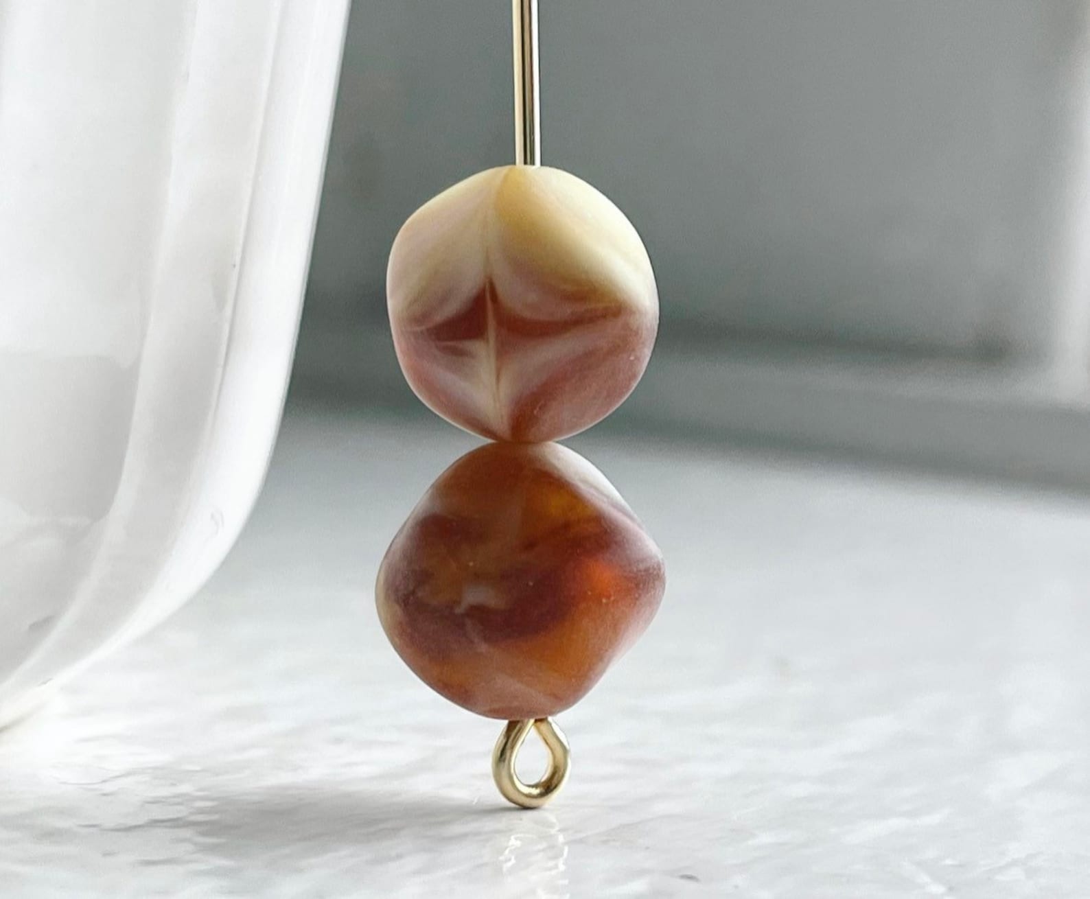 Vintage Lucite Beads Brown Caramel Ivory Marbled Fluted Round Matte ...