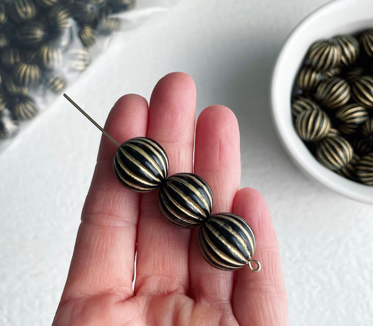 Black Gold Fluted Round Acrylic Beads 16mm Corrugated Pumpkin | Etsy
