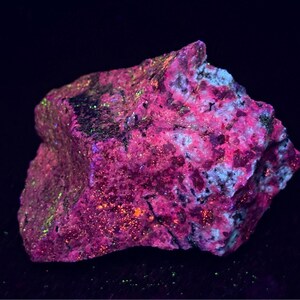 Hydrozincite Calcite Franklinite UV Fluorescent Mineral Sample Franklin ...