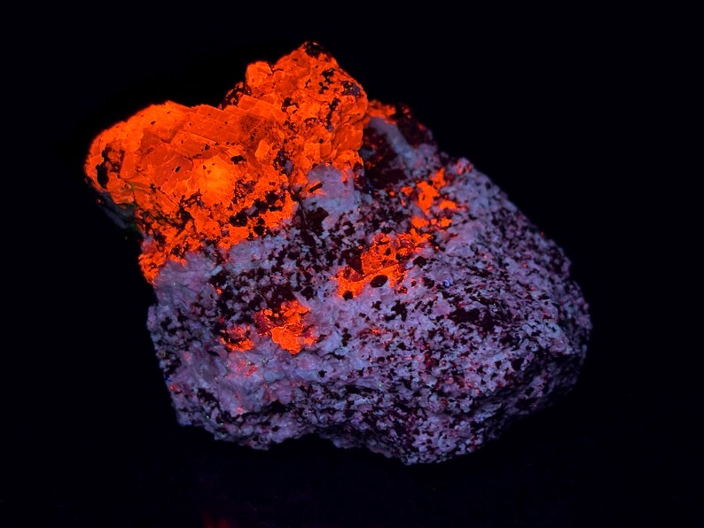 Microcline Calcite UV Fluorescent Mineral Sample Franklin NJ E83 - Etsy