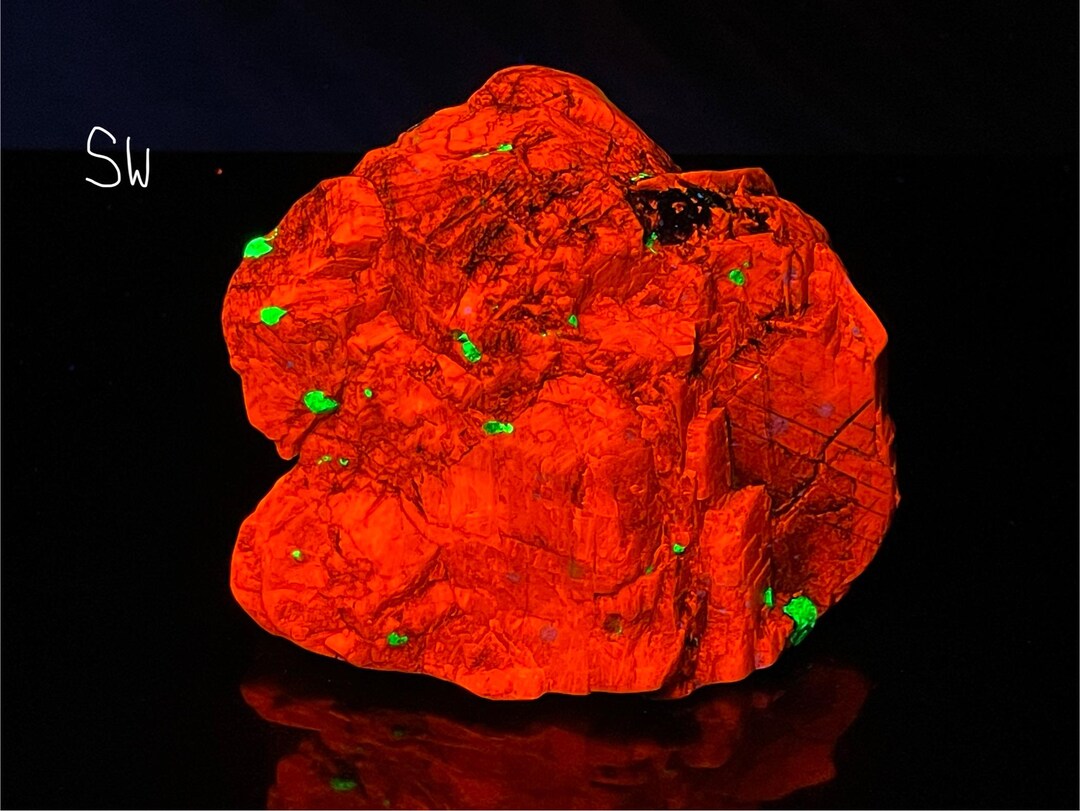 Willemite Calcite Franklinite UV Fluorescent Mineral Sample Sterling ...