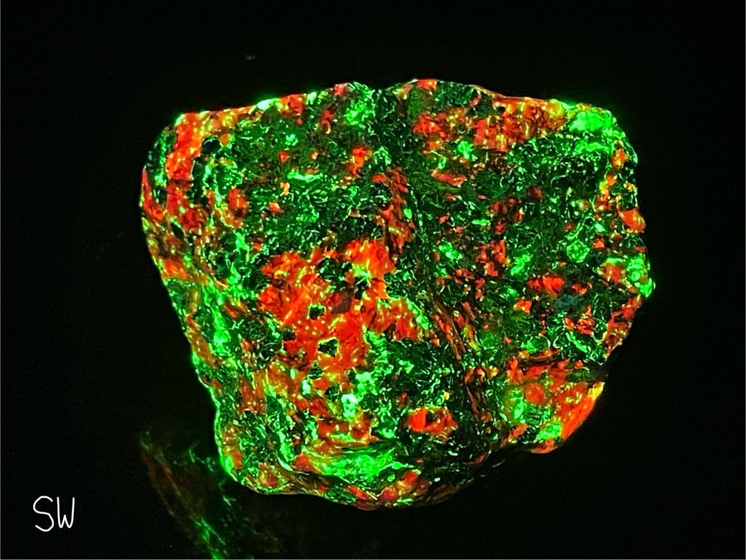 Willemite Calcite Franklinite UV Fluorescent Mineral Sample Sterling ...