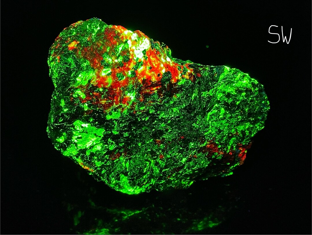 Willemite Calcite Franklinite UV Fluorescent Mineral Sample Sterling ...