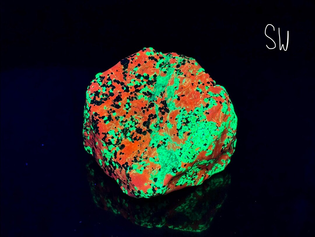 Willemite Franklinite Calcite UV Fluorescent Mineral Sample Sterling ...