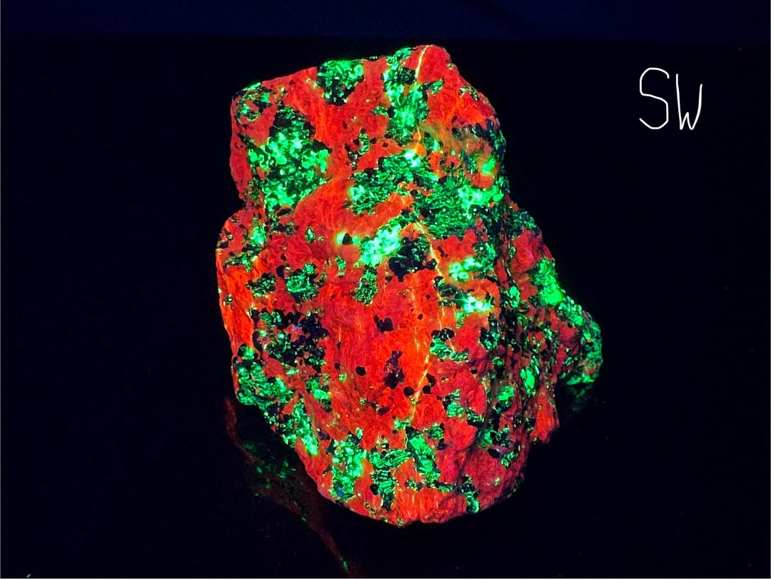 Willemite Calcite Franklinite UV Fluorescent Mineral Sample Franklin NJ ...