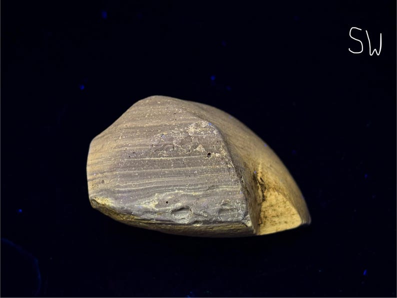 Slag Glass Cullet Found in Lake Superior Near Bay Furnace Michigan UV ...
