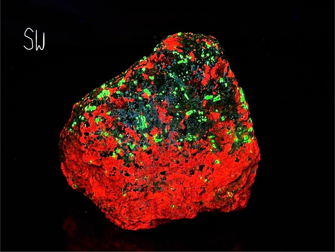 Willemite Calcite Franklinite Hydrozincite UV Fluorescent Mineral ...
