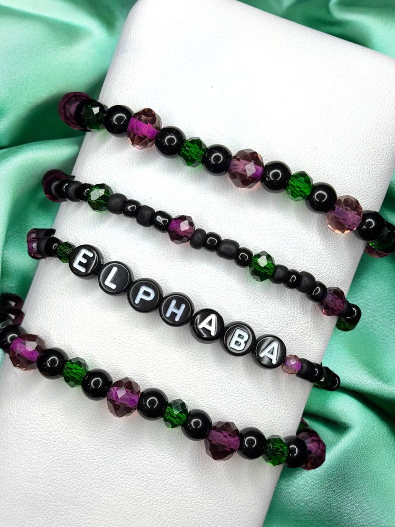 Elphaba Bracelet Set: Emerald Green Crystal & Letter Bead Jewelry - Etsy