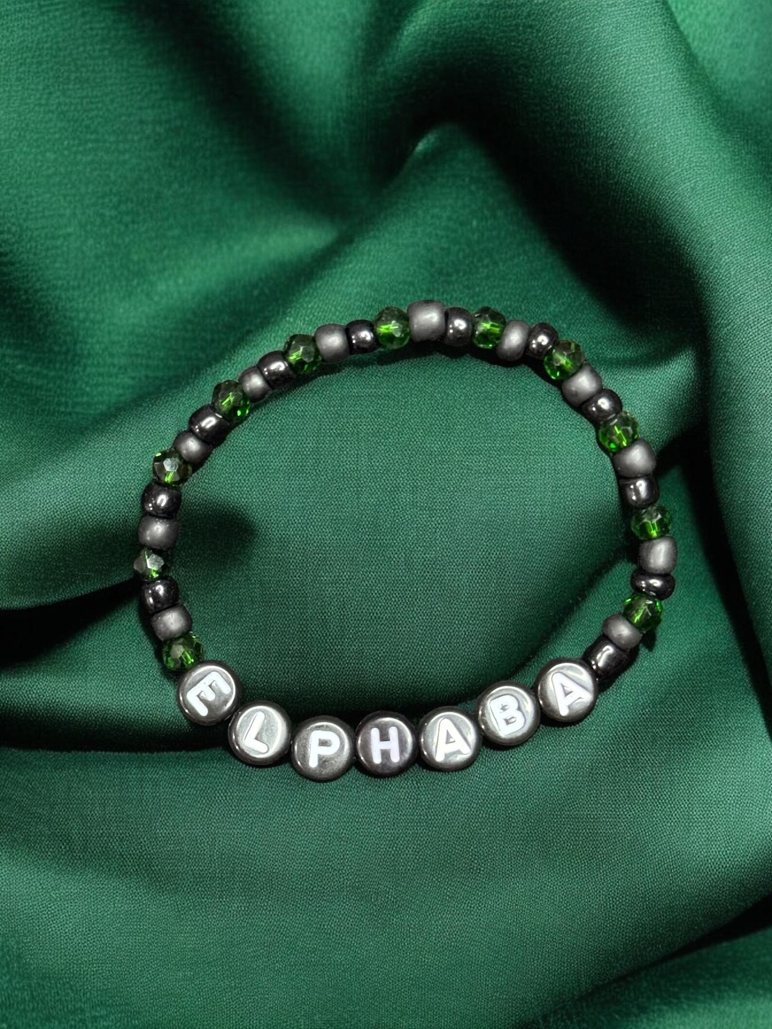 Elphaba Bracelet Set: Emerald Green Crystal & Letter Bead Jewelry - Etsy