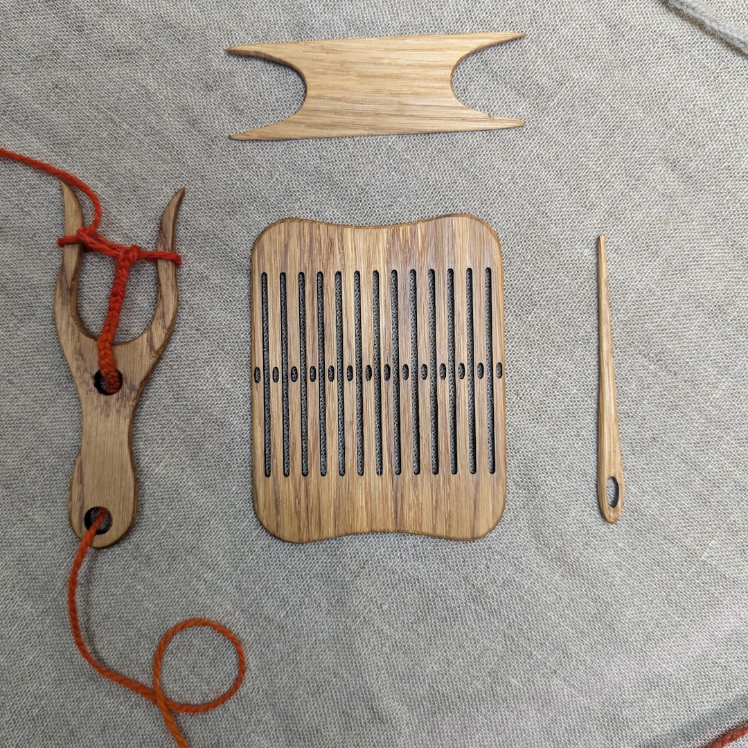 Excellent Oak Weaving Set Rigid Heddle Loom 29 Holes Lucet Needle and ...
