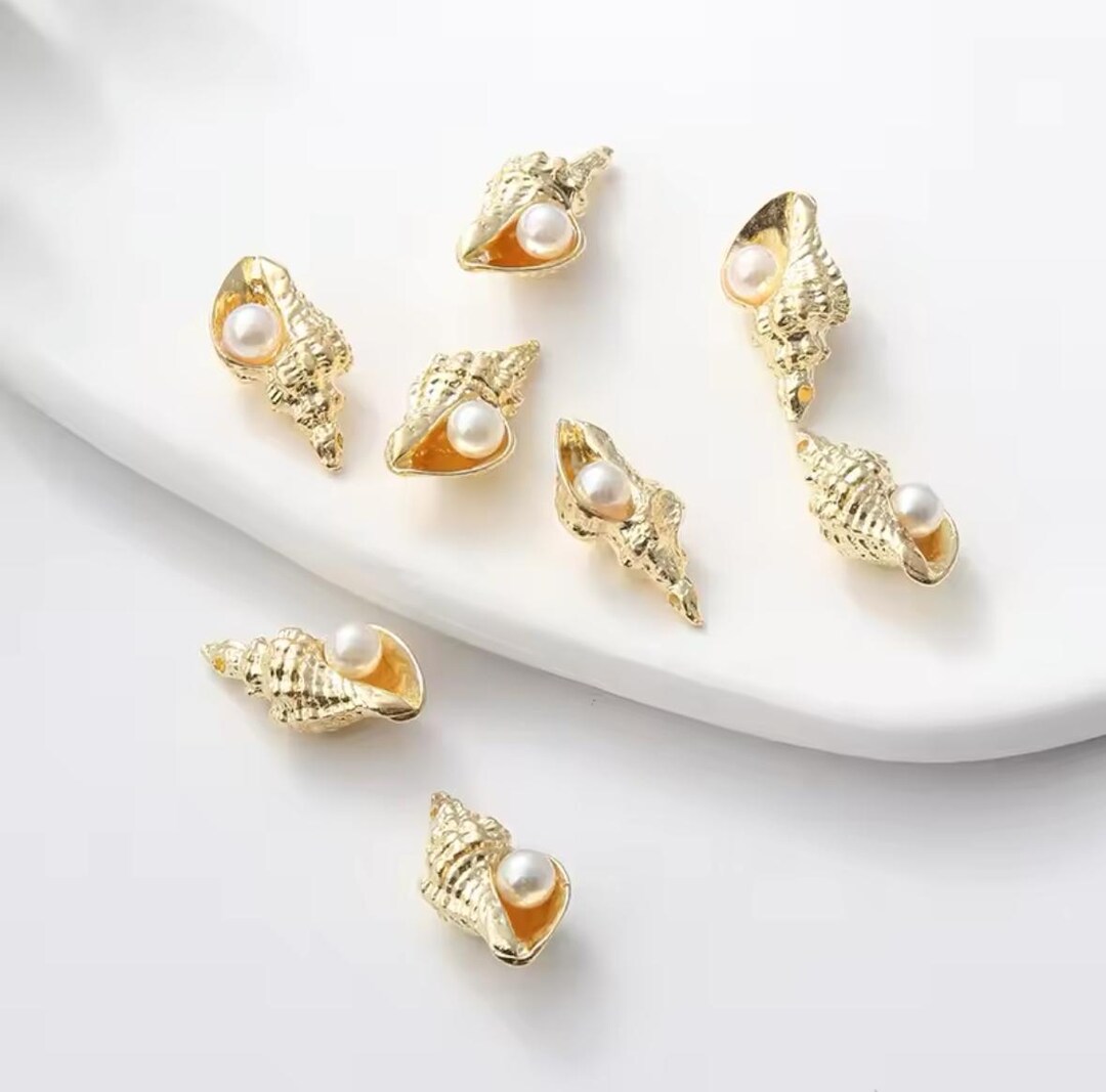 CONCH SHELL CHARM | Pearl Conch Shell Charm | Gold Pearl Shell Charm - Etsy
