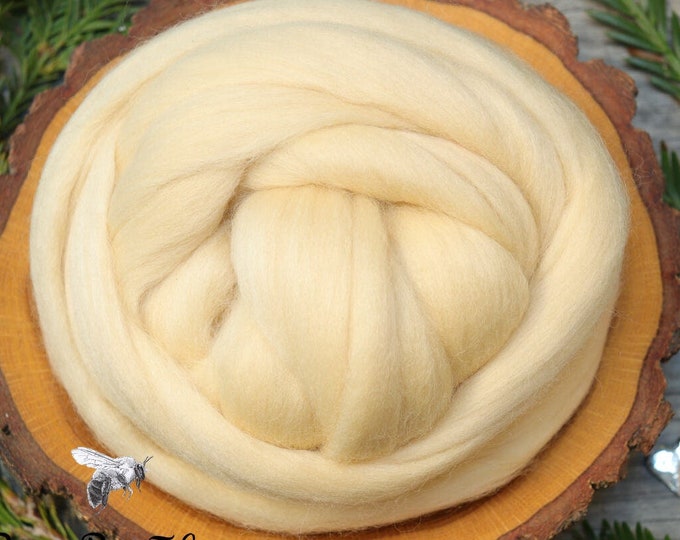 BANANA CREAM Merino Wool Roving Combed Top, Spinning, Nuno Felting ...