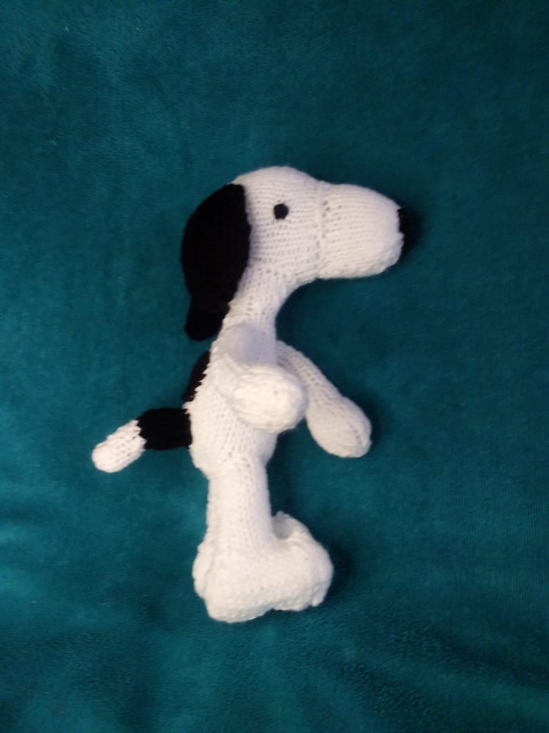 Knitting Pattern Snoopy the Dog Cartoon Characterseasy to Follow ...