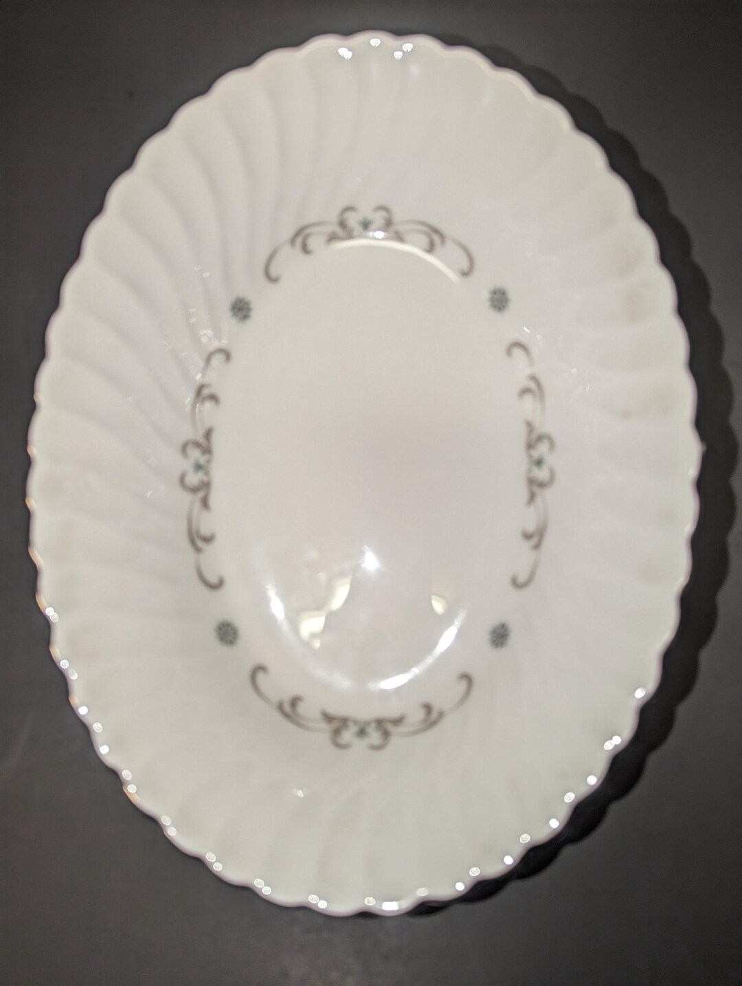 Vintage Westminster by Syracuse Fluted Silhouette Shape With Silver ...