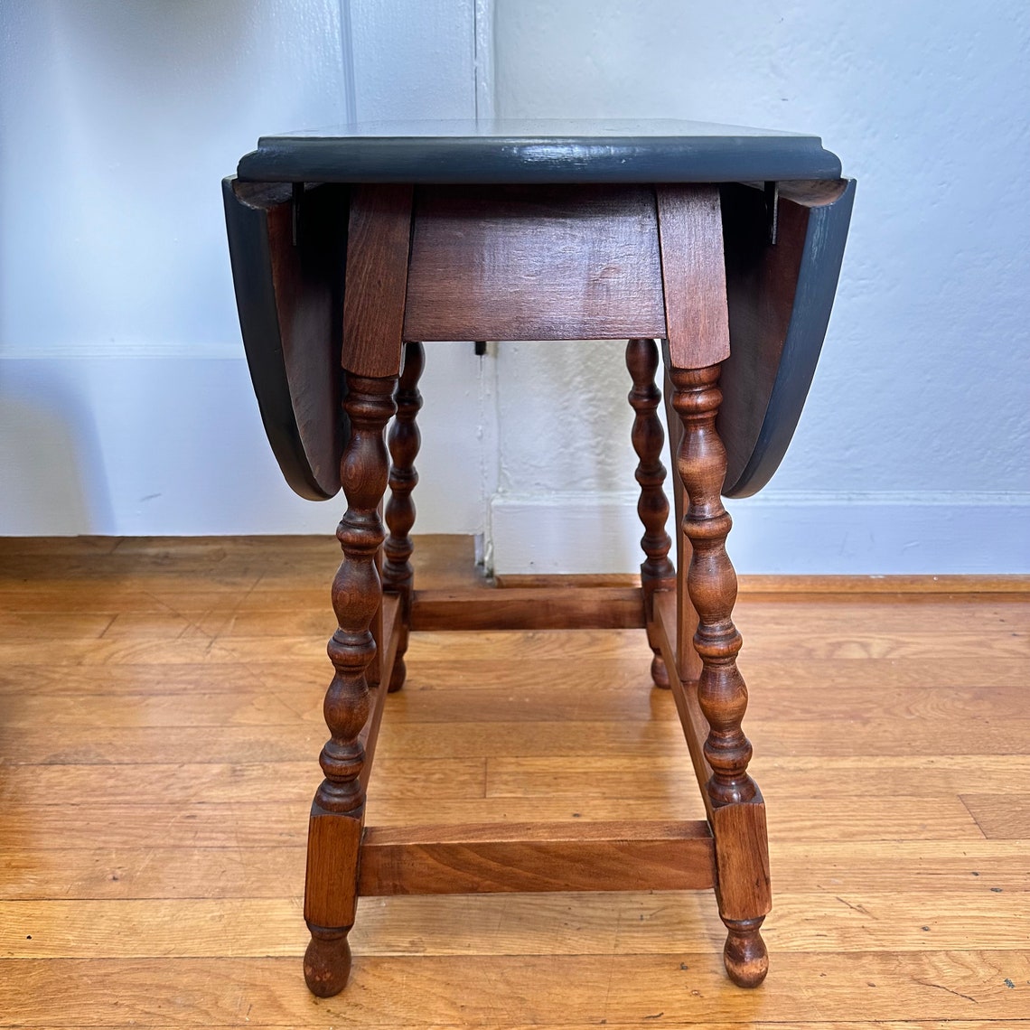Refinished Antique Solid Wood Drop Leaf Table in Regent Green With Stained Base - Etsy