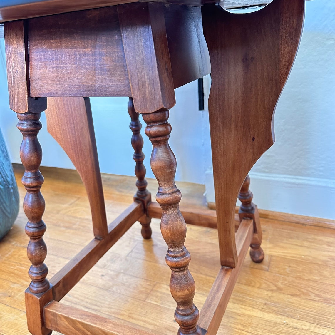 Refinished Antique Solid Wood Drop Leaf Table in Regent Green With Stained Base - Etsy