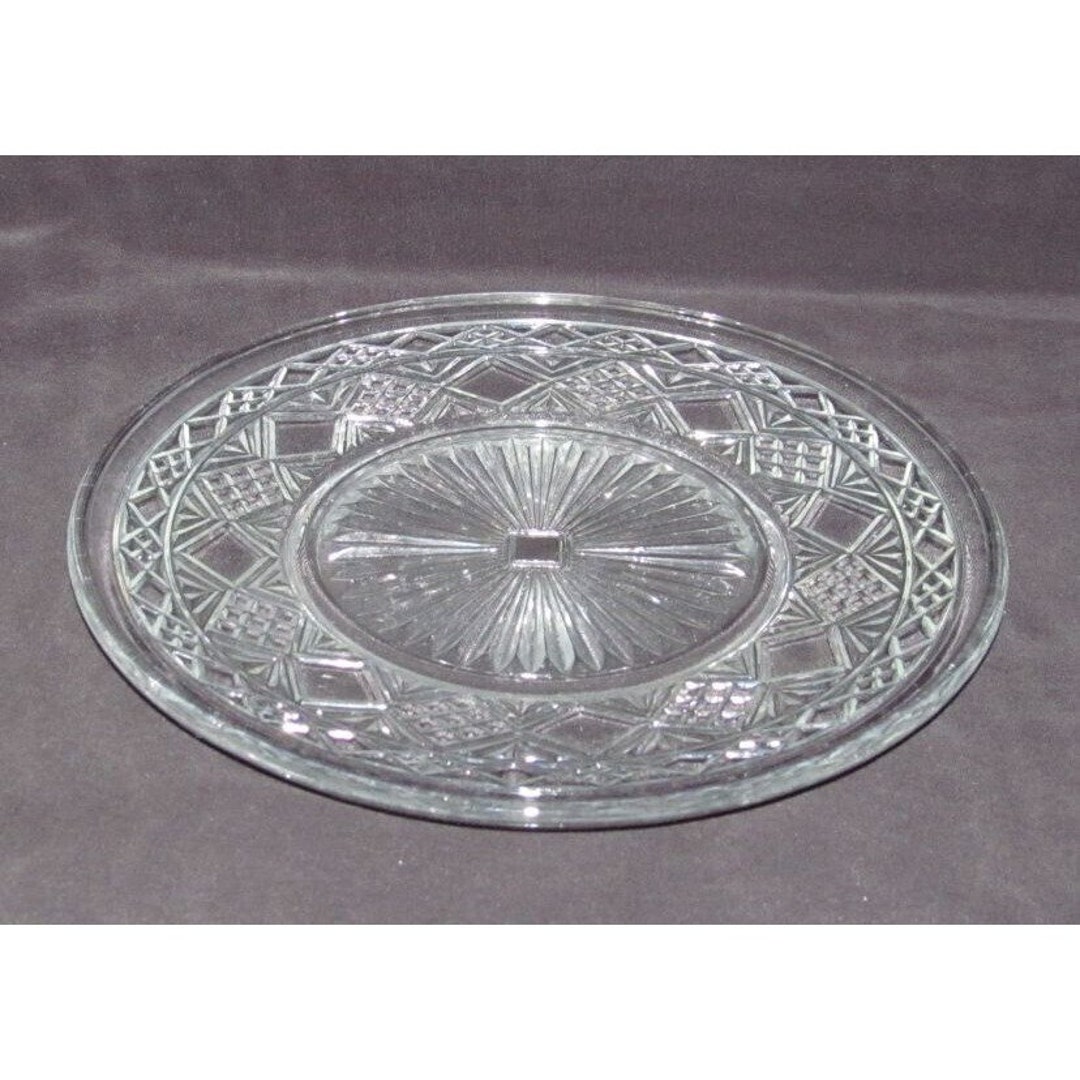 Hazel Atlas Glass GOTHIC Big Top Peanut Butter Crystal Luncheon Plate ...