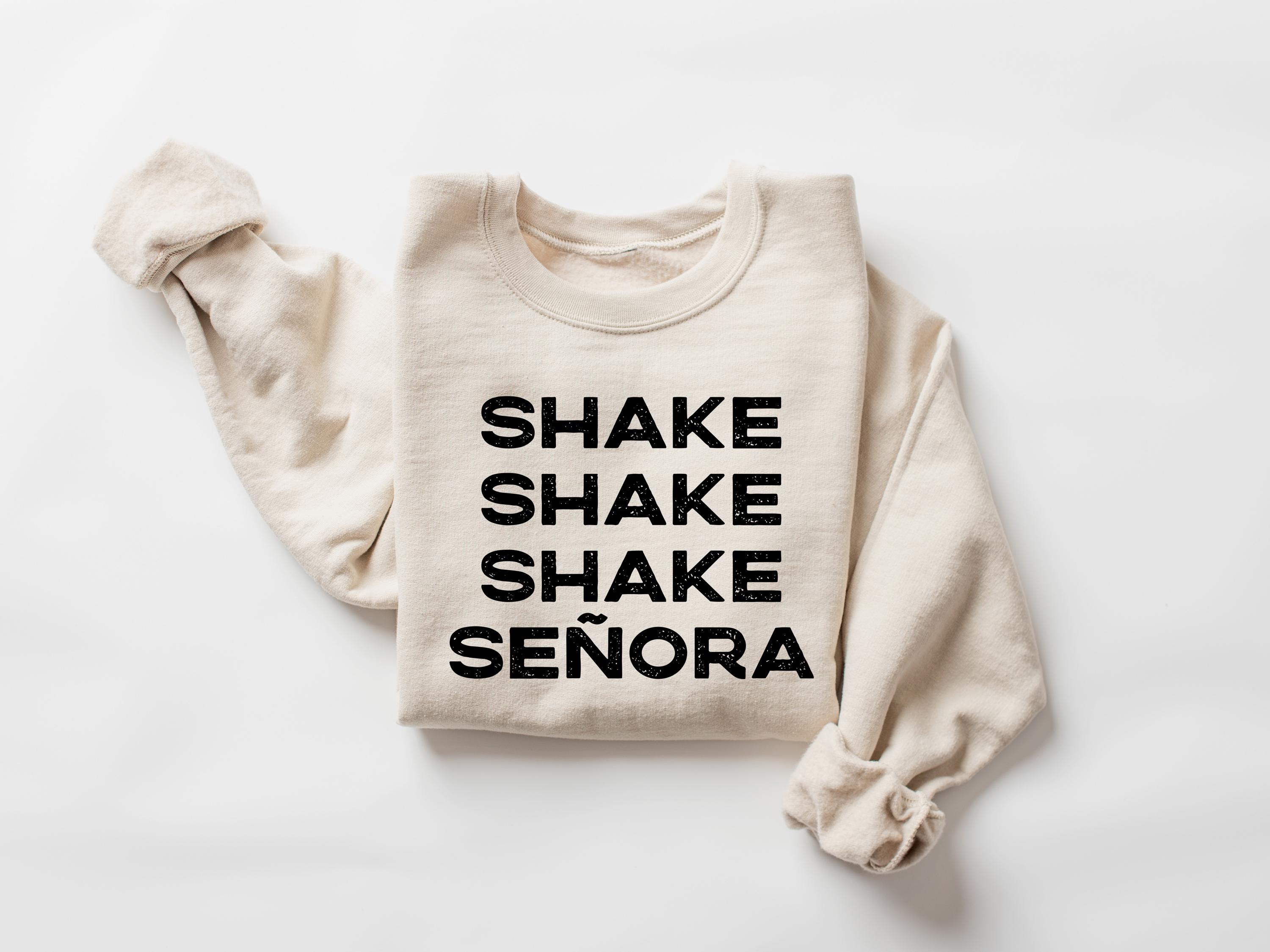 Shake Shake Shake Señora T-shirt, Halloween T-shirt, Fall Shirt, Funny ...