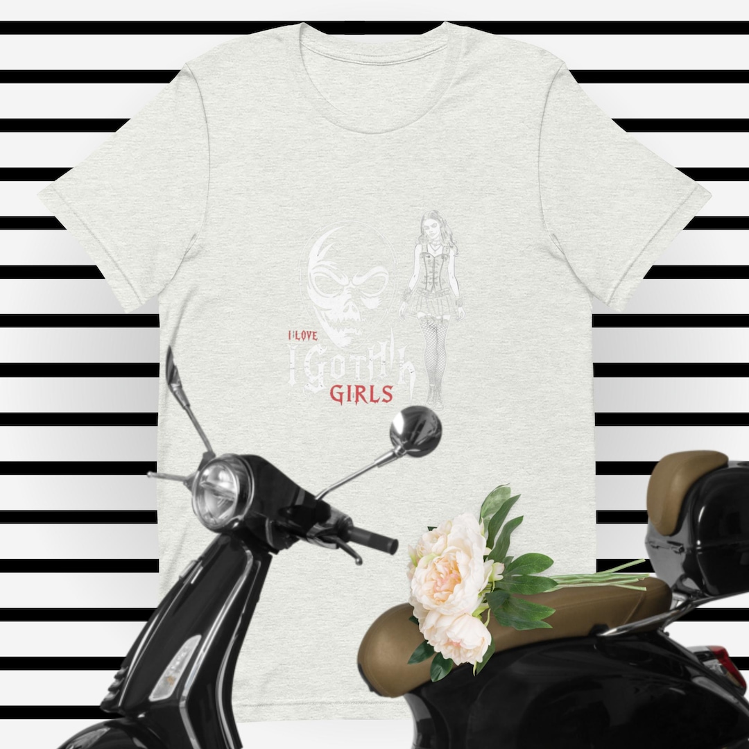 I Love Goth Girls T-shirt Ghost Face & Fishnets Design Trendy Goth ...