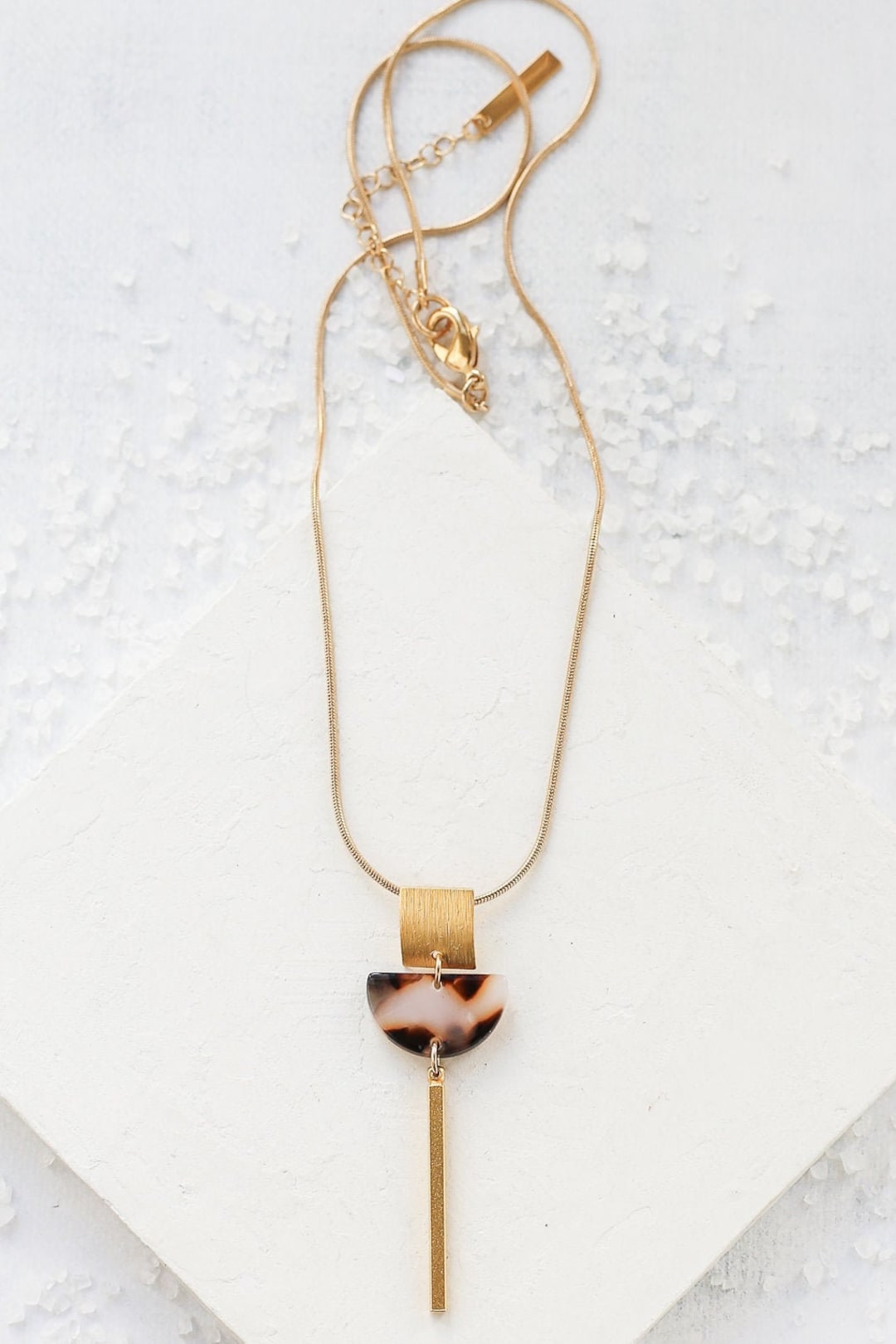 Rhea Necklace, Acetate Jewelry, Urban Necklace, Boho Pendanto, Oval ...