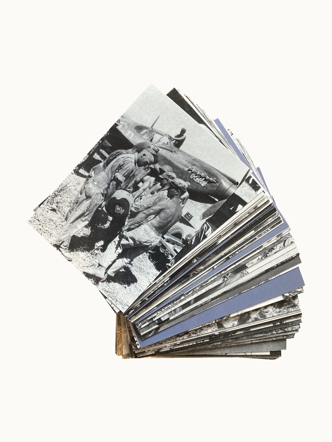 World War II - A Grateful Nation Remembers Complete Base Set of 100 ...