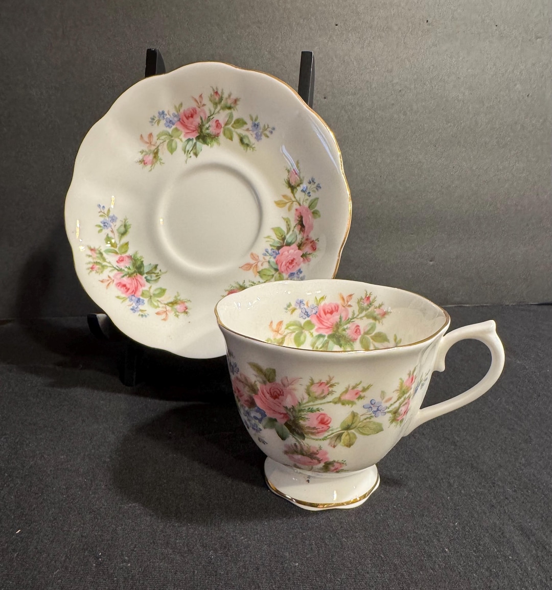 Royal Albert Moss Rose Pattern Tea Cup & Saucer Set Bone China Made in ...