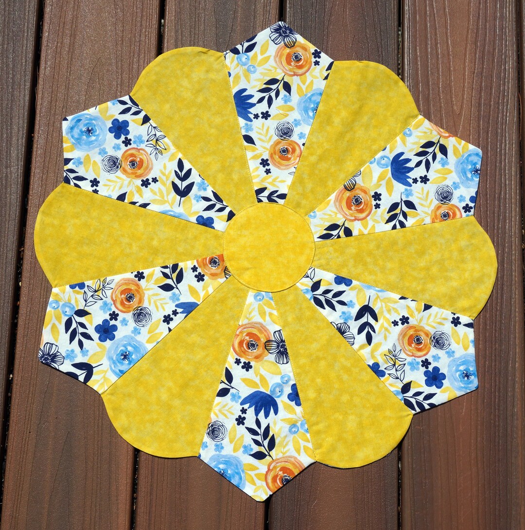 21" Spring, Summer Table Topper, Blue & Yellow Flowers Reverses to Tiny ...
