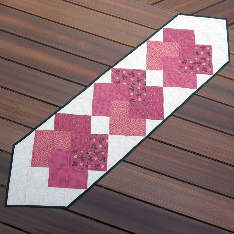 Apple Table Runner Patterns - Etsy