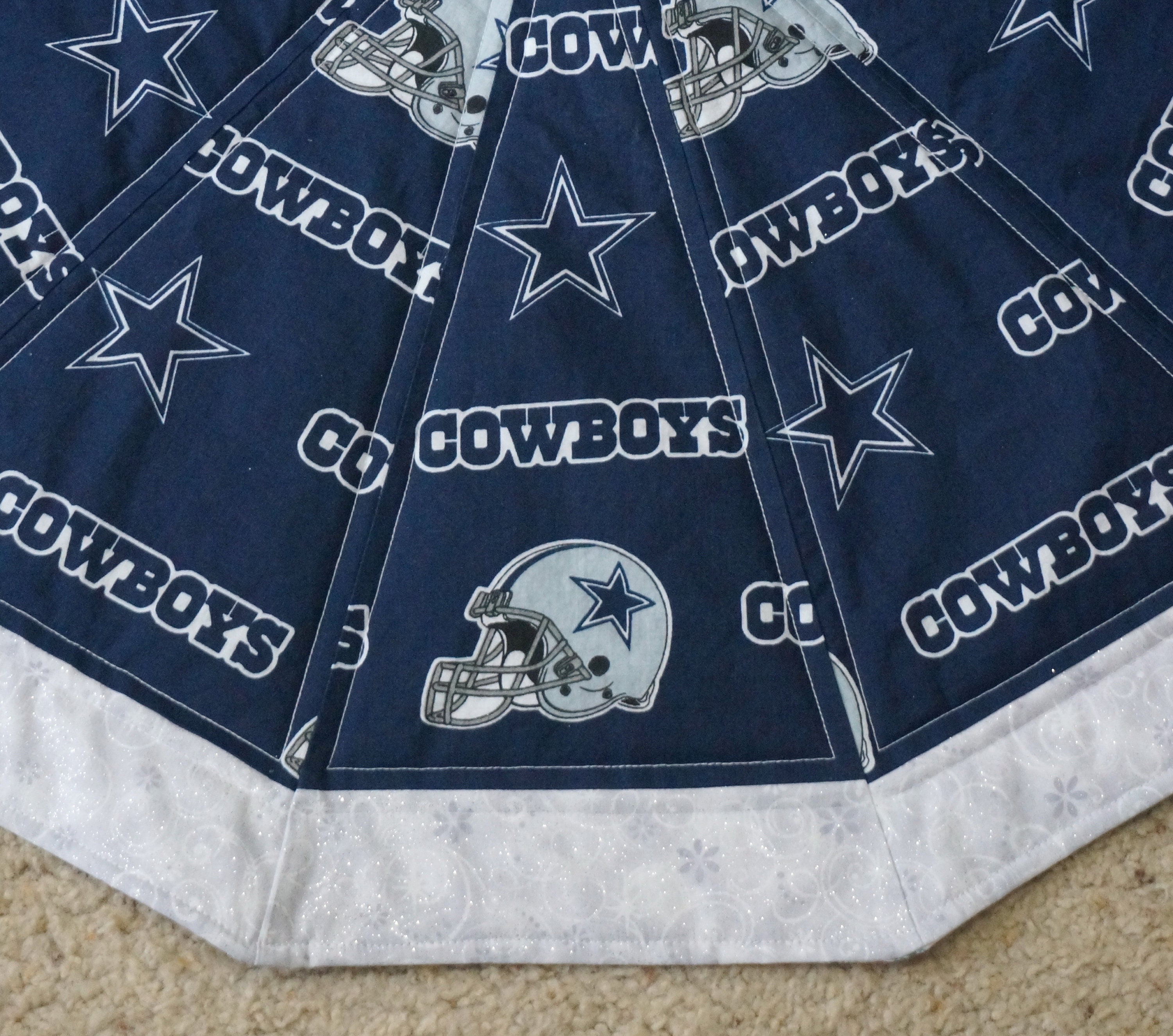29" Dallas Cowboys Football Tree Skirt, Quilted, Medium Tree Skirt ...