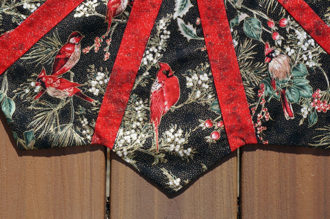 25 1/2" Table Topper Cardinals, Pine, White Berries Christmas, Winter ...