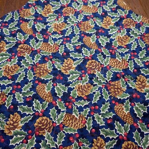 21" Gorgeous Purple & Black Tulip Table Topper Reverses to Holly Leaves ...