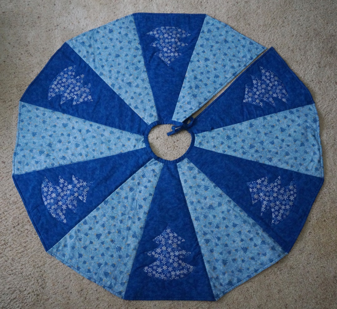 43" Quilted Christmas Tree Skirt, Large 8 Panel Blue Tree Skirt, Tiny ...
