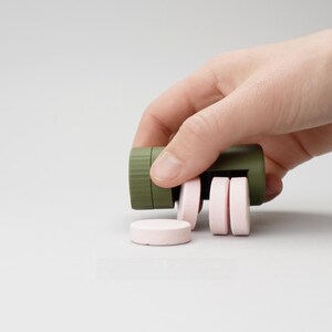 Glucose Tablet Holder - Diabetic Low Blood Sugar Quick Dispense ...