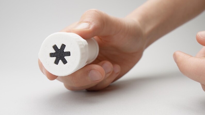 Glucose Tablet Holder - Diabetic Low Blood Sugar Quick Dispense ...