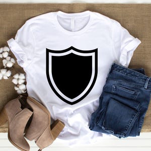 Shield SVG Bundle: Badges, Silhouette Cut Files (digital Download) - Etsy