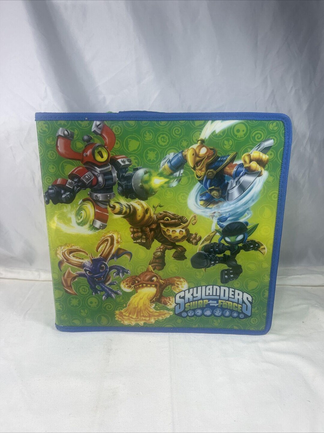 Skylanders Swap Force Show & Go Display Case - Etsy