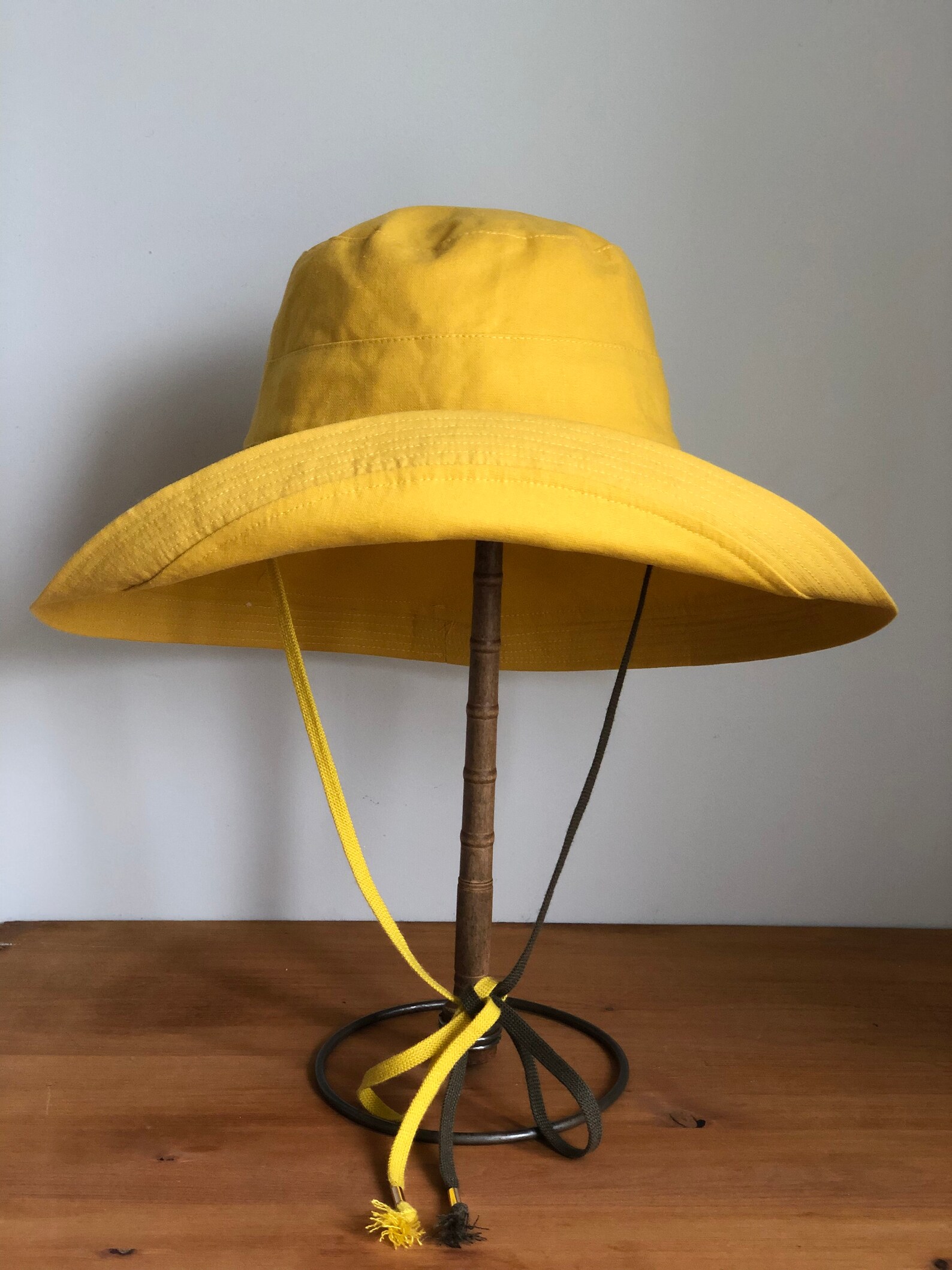 IZZY BUCKET HAT - Etsy