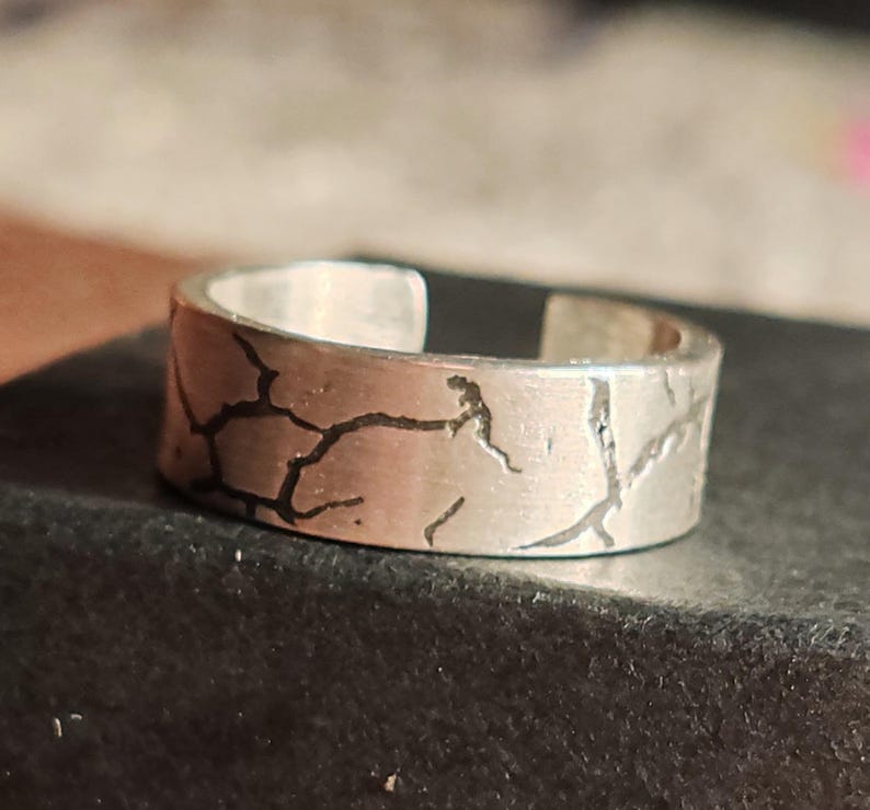 Mens Cracked Alternative Ring - Lightning Bolt Inspired Jewelry ...