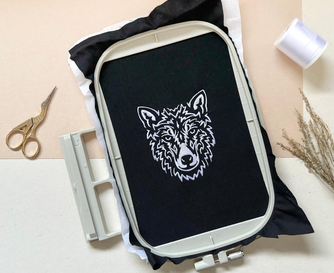 Wolf Embroidery Design - Digital Machine Embroidery File - Perfect Gift ...