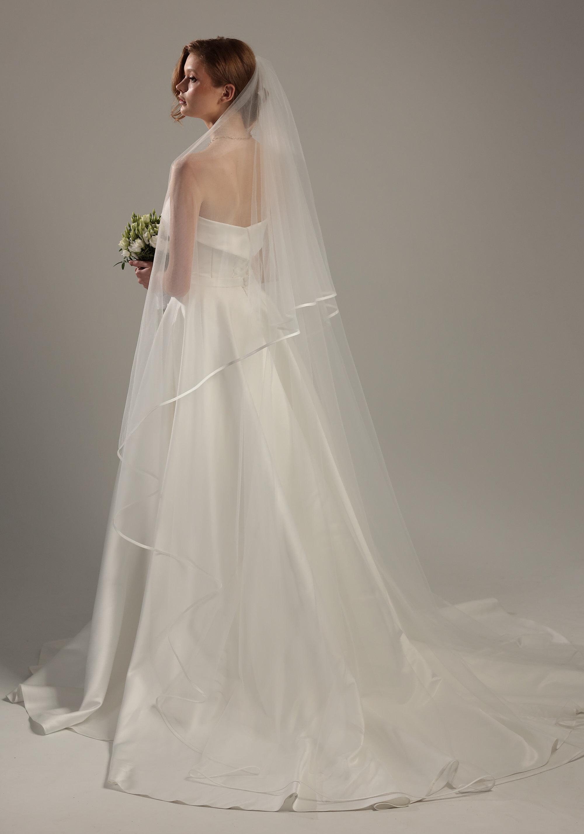 Two-tier Satin Edge Veil | Bridal Veil With Double Satin Trim | Layered ...