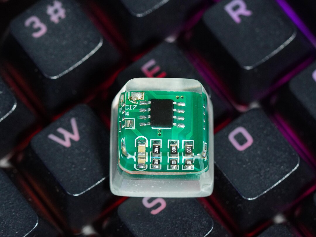 Eco-friendly Artisan Keycap, Green Recycled Circuit Board Resin Keycap ...