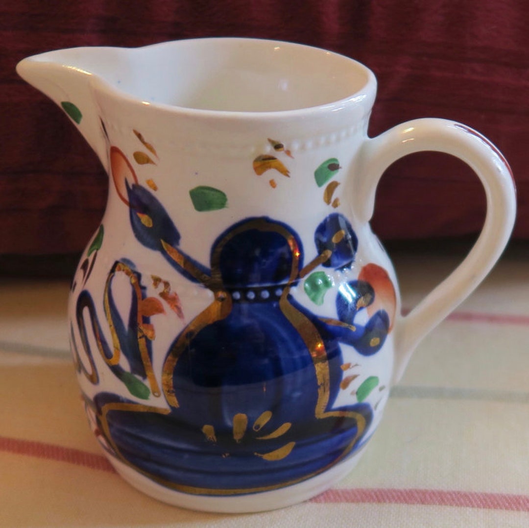 VINTAGE PITCHER CREAMER Old Castle Made in England Blue Gold Leaf Blob ...