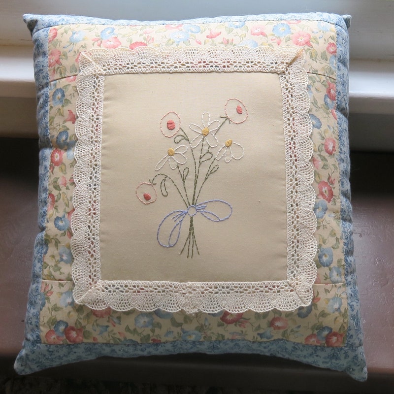 Cottage Pillow - Etsy