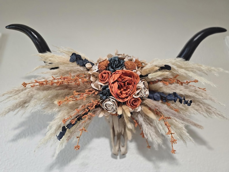 Custom Resin Floral Cow Skull: Boho Farmhouse Wall Decor - Etsy
